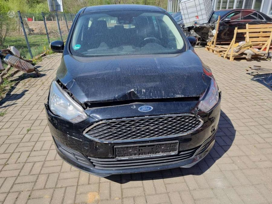 Black Ford C-Max 2018 in Vilnius, with an engine capacity of 1.00 L and mileage of 132 thousand km for 2150 €, photo 3 on AUTOMOTO.COM.LV