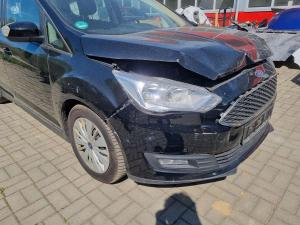 Black Ford C-Max 2018 in Vilnius, with an engine capacity of 1.00 L and mileage of 132 thousand km for 2150 €, photo 8 on AUTOMOTO.COM.LV