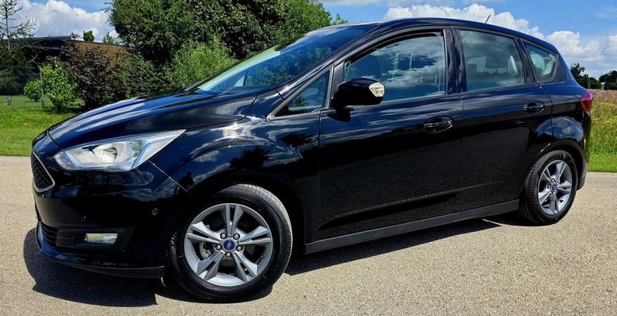 Black Ford C-Max 2019 in Siauliai, with an engine capacity of 1.00 L and mileage of 56 thousand km for 7750 €, photo 8 on AUTOMOTO.COM.LV