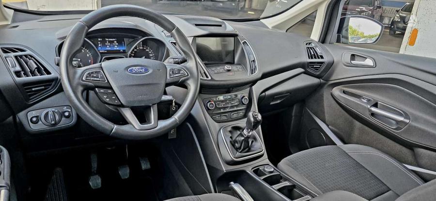 Black Ford C-Max 2019 in Siauliai, with an engine capacity of 1.00 L and mileage of 56 thousand km for 7750 €, photo 22 on AUTOMOTO.COM.LV