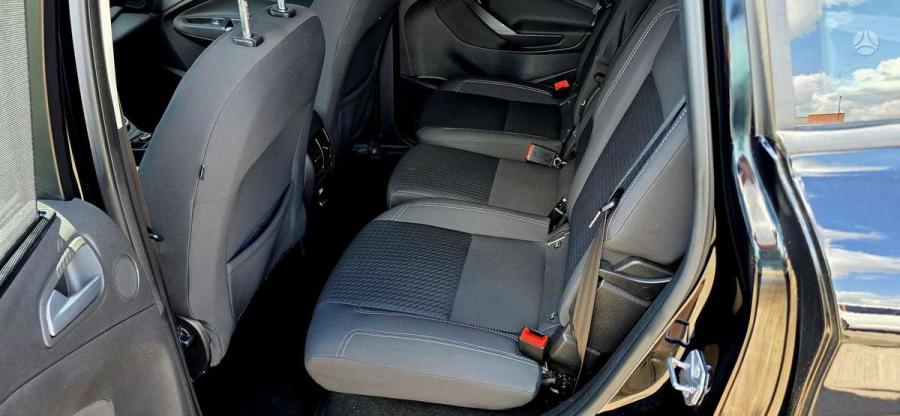 Black Ford C-Max 2019 in Siauliai, with an engine capacity of 1.00 L and mileage of 56 thousand km for 7750 €, photo 25 on AUTOMOTO.COM.LV