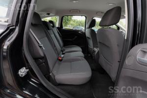 Black Ford C-Max 2019 in Jelgava, with an engine capacity of 1.00 L and mileage of 0 thousand km for 8750 €, photo 11 on AUTOMOTO.COM.LV