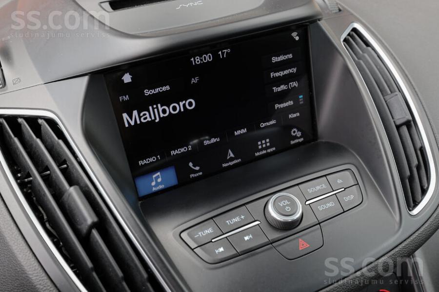 Black Ford C-Max 2019 in Jelgava, with an engine capacity of 1.00 L and mileage of 0 thousand km for 8750 €, photo 14 on AUTOMOTO.COM.LV