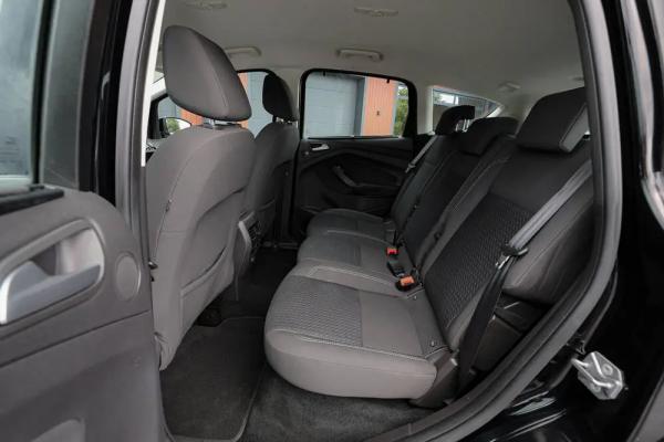 Black Ford C-Max 2019 in Jelgava, with an engine capacity of 1.00 L and mileage of 56 thousand km for 8750 €, photo 9 on AUTOMOTO.COM.LV