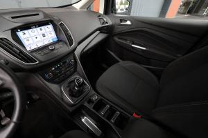 Black Ford C-Max 2019 in Jelgava, with an engine capacity of 1.00 L and mileage of 56 thousand km for 8750 €, photo 19 on AUTOMOTO.COM.LV