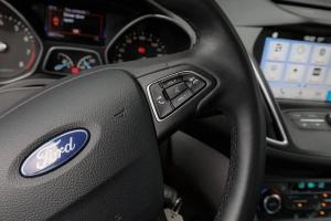 Black Ford C-Max 2019 in Jelgava, with an engine capacity of 1.00 L and mileage of 56 thousand km for 8750 €, photo 20 on AUTOMOTO.COM.LV