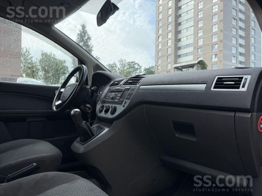 Black Ford C-Max 2007 in Riga, with an engine capacity of 1.60 L and mileage of 0 thousand km for 2500 €, photo 10 on AUTOMOTO.COM.LV
