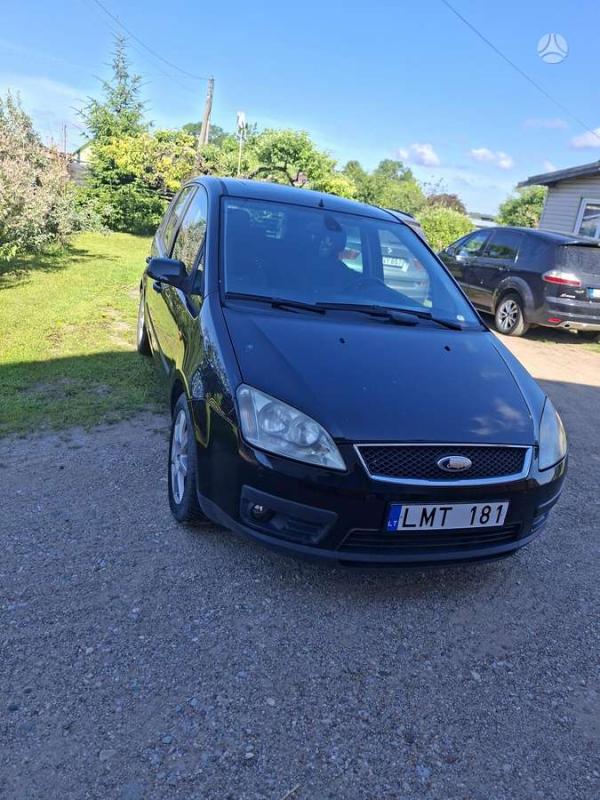 Black Ford C-Max 2004 in Mazeikiai, with an engine capacity of 1.56 L and mileage of 263 thousand km for 936 €, photo 3 on AUTOMOTO.COM.LV