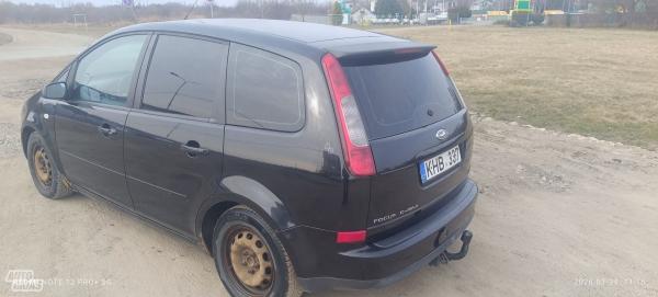 Black Ford C-Max 2007 in Siauliai, with an engine capacity of 1.60 L and mileage of 302 thousand km for 700 €, photo 7 on AUTOMOTO.COM.LV