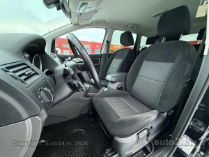 Melns Ford C-Max 2008 Tartu, ar dzinēja tilpumu 1.80 L un nobraukumu 268 tūkst. km par 2599 €, foto 13 vietnē AUTOMOTO.COM.LV