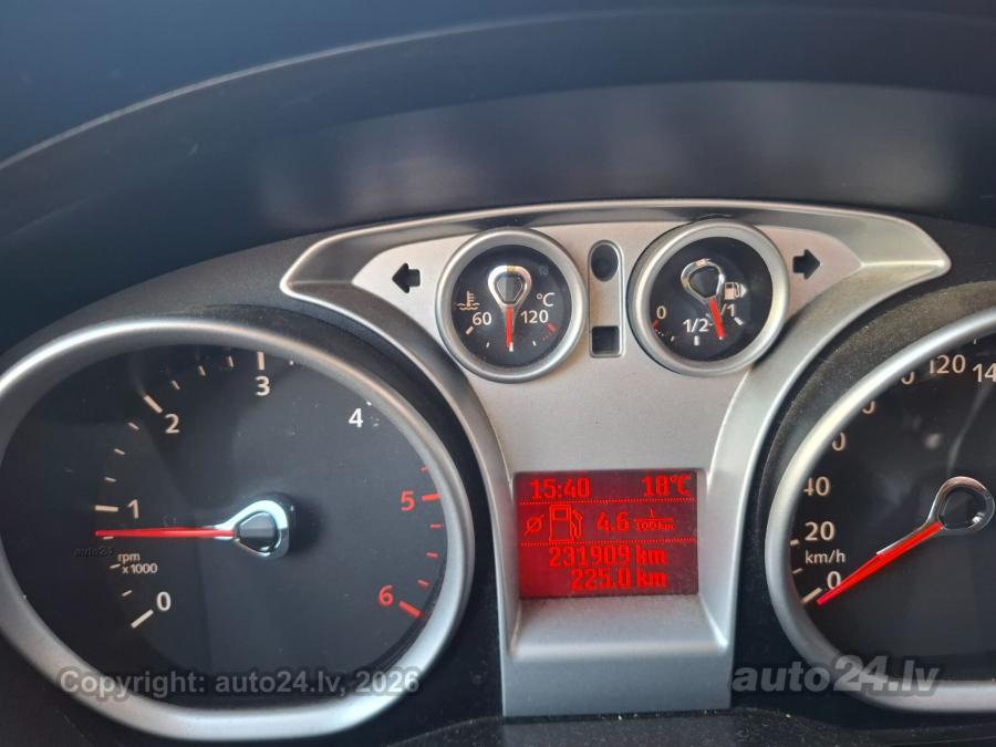 Black Ford C-Max 2010 in Tallinn, with an engine capacity of 1.80 L and mileage of 225 thousand km for 2499 €, photo 7 on AUTOMOTO.COM.LV