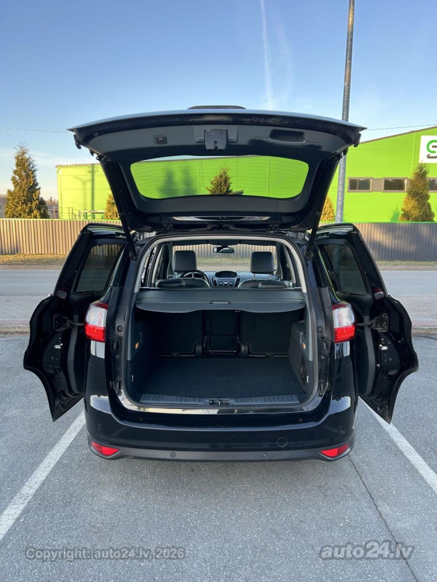 Melns Ford C-Max 2012 Tallina, ar dzinēja tilpumu 2.00 L un nobraukumu 254 tūkst. km par 4500 €, foto 18 vietnē AUTOMOTO.COM.LV