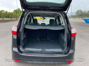 Black Ford C-Max 2012 in Tartu, with an engine capacity of 1.60 L and mileage of 227 thousand km for 4500 €, photo 7 on AUTOMOTO.COM.LV
