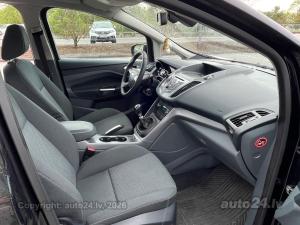 Black Ford C-Max 2012 in Tartu, with an engine capacity of 1.60 L and mileage of 227 thousand km for 4500 €, photo 10 on AUTOMOTO.COM.LV