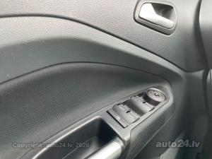 Black Ford C-Max 2012 in Tartu, with an engine capacity of 1.60 L and mileage of 227 thousand km for 4500 €, photo 13 on AUTOMOTO.COM.LV