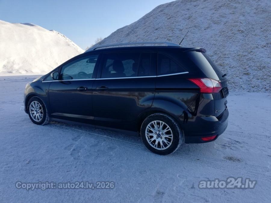 Melns Ford C-Max 2013 Tartu, ar dzinēja tilpumu 1.60 L un nobraukumu 212 tūkst. km par 5499 €, foto 3 vietnē AUTOMOTO.COM.LV