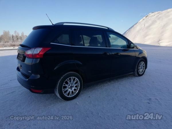 Black Ford C-Max 2013 in Tartu, with an engine capacity of 1.60 L and mileage of 212 thousand km for 5499 €, photo 4 on AUTOMOTO.COM.LV
