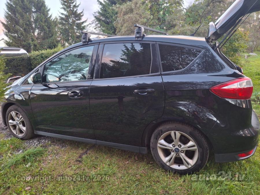 Black Ford C-Max 2013 in Tallinn, with an engine capacity of 2.00 L and mileage of 233 thousand km for 6200 €, photo 3 on AUTOMOTO.COM.LV