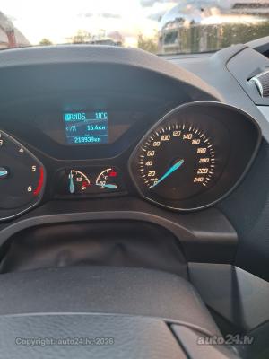Black Ford C-Max 2013 in Tallinn, with an engine capacity of 2.00 L and mileage of 233 thousand km for 6200 €, photo 8 on AUTOMOTO.COM.LV