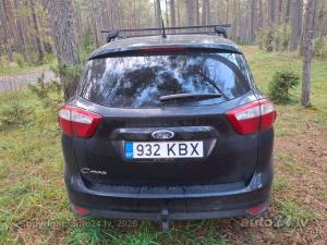 Black Ford C-Max 2013 in Tallinn, with an engine capacity of 2.00 L and mileage of 233 thousand km for 6200 €, photo 16 on AUTOMOTO.COM.LV