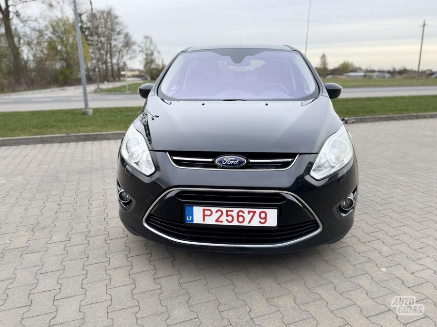 Black Ford C-Max 2014 in Kaunas, with an engine capacity of 1.00 L and mileage of 200 thousand km for 3999 €, photo 4 on AUTOMOTO.COM.LV