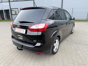 Black Ford C-Max 2014 in Kaunas, with an engine capacity of 1.00 L and mileage of 200 thousand km for 3999 €, photo 6 on AUTOMOTO.COM.LV