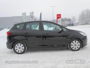 Black Ford C-Max 2017 in Viljandi, with an engine capacity of 1.50 L and mileage of 185 thousand km for 7490 €, photo 19 on AUTOMOTO.COM.LV
