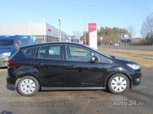 Black Ford C-Max 2017 in Viljandi, with an engine capacity of 1.50 L and mileage of 185 thousand km for 7490 €, photo 18 on AUTOMOTO.COM.LV
