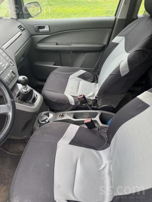 Blue Ford C-Max 2006 in Riga, with an engine capacity of 2.00 L and mileage of 290 thousand km for 1300 €, photo 5 on AUTOMOTO.COM.LV
