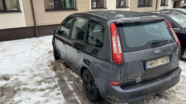 Zils Ford C-Max 2008 Utena, ar dzinēja tilpumu 1.80 L un nobraukumu 185 tūkst. km par 1650 €, foto 3 vietnē AUTOMOTO.COM.LV