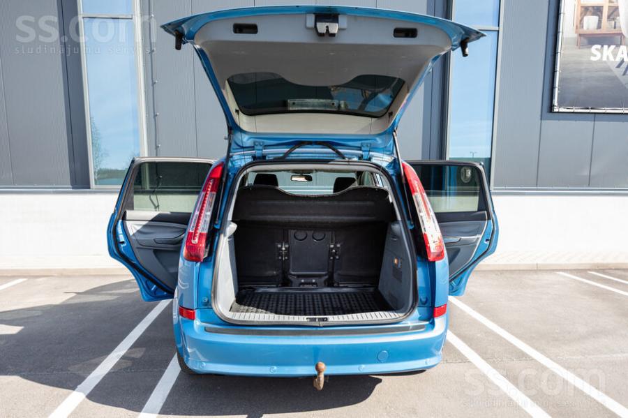 Blue Ford C-Max 2008 in Riga, with an engine capacity of 1.80 L and mileage of 283 thousand km for 1500 €, photo 7 on AUTOMOTO.COM.LV