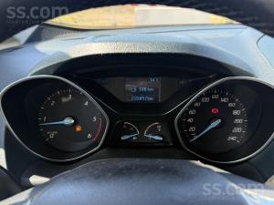 Zils Ford C-Max 2012 Liepāja, ar dzinēja tilpumu 1.60 L un nobraukumu 236 tūkst. km par 4800 €, foto 20 vietnē AUTOMOTO.COM.LV