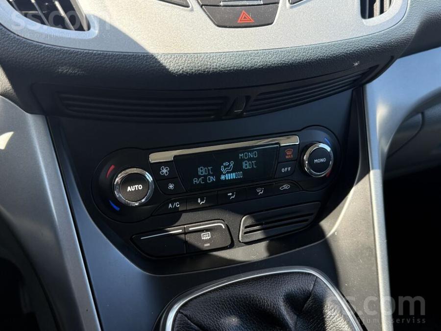 Zils Ford C-Max 2012 Liepāja, ar dzinēja tilpumu 1.60 L un nobraukumu 236 tūkst. km par 4800 €, foto 25 vietnē AUTOMOTO.COM.LV