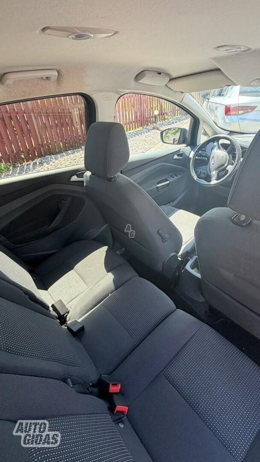 Blue Ford C-Max 2013 in Vilnius, with an engine capacity of 1.00 L and mileage of 240 thousand km for 1500 €, photo 5 on AUTOMOTO.COM.LV