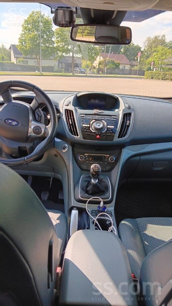 Blue Ford C-Max 2013 in Jelgava, with an engine capacity of 2.00 L and mileage of 255 thousand km for 4950 €, photo 1 on AUTOMOTO.COM.LV