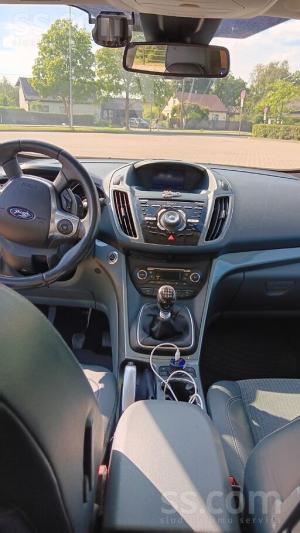 Blue Ford C-Max 2013 in Jelgava, with an engine capacity of 2.00 L and mileage of 255 thousand km for 4950 €, photo  on AUTOMOTO.COM.LV