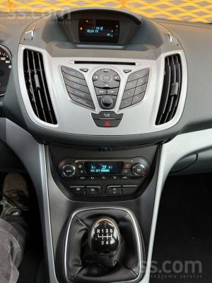 Blue Ford C-Max 2015 in Ogre, with an engine capacity of 1.60 L and mileage of 158 thousand km for 5995 €, photo 19 on AUTOMOTO.COM.LV
