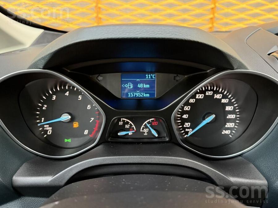 Blue Ford C-Max 2015 in Ogre, with an engine capacity of 1.60 L and mileage of 158 thousand km for 5995 €, photo 20 on AUTOMOTO.COM.LV