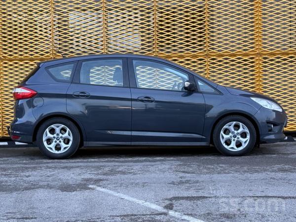 Blue Ford C-Max 2015 in Ogre, with an engine capacity of 1.60 L and mileage of 158 thousand km for 5995 €, photo 5 on AUTOMOTO.COM.LV