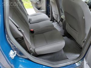 Blue Ford C-Max 2016 in Talsi, with an engine capacity of 1.50 L and mileage of 287 thousand km for 5500 €, photo 9 on AUTOMOTO.COM.LV