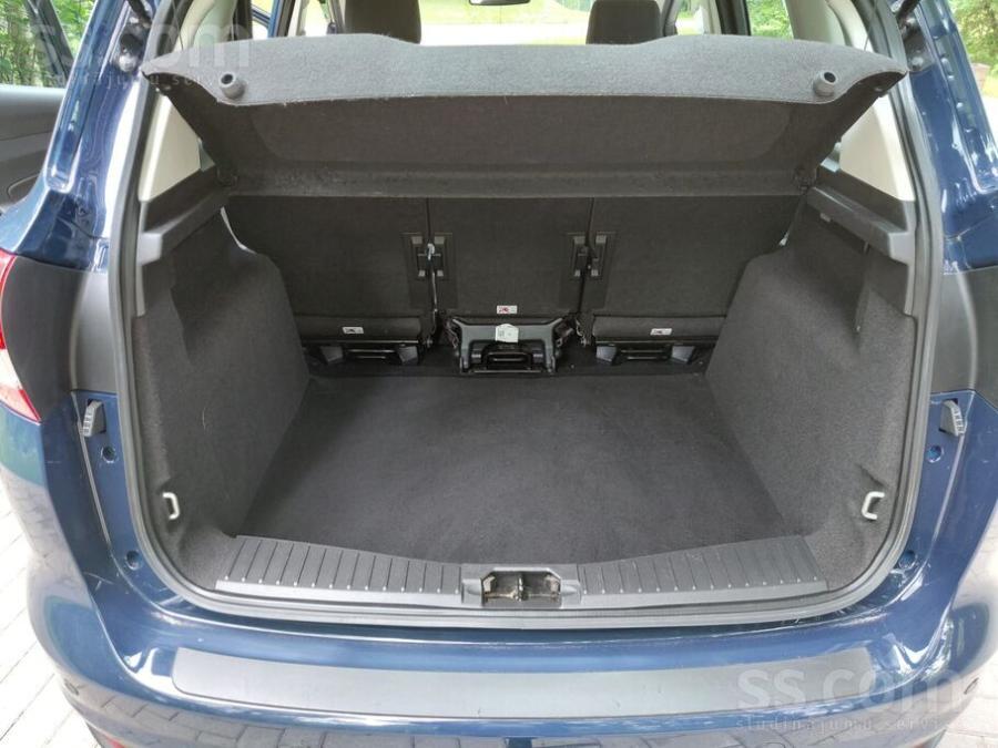 Blue Ford C-Max 2016 in Talsi, with an engine capacity of 1.50 L and mileage of 287 thousand km for 5500 €, photo 10 on AUTOMOTO.COM.LV