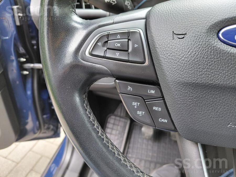 Blue Ford C-Max 2016 in Talsi, with an engine capacity of 1.50 L and mileage of 287 thousand km for 5500 €, photo 12 on AUTOMOTO.COM.LV