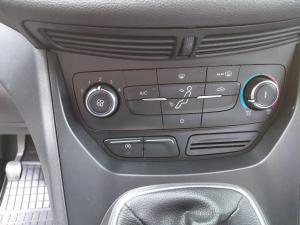Zils Ford C-Max 2016 Talsi, ar dzinēja tilpumu 1.50 L un nobraukumu 287 tūkst. km par 5500 €, foto 13 vietnē AUTOMOTO.COM.LV