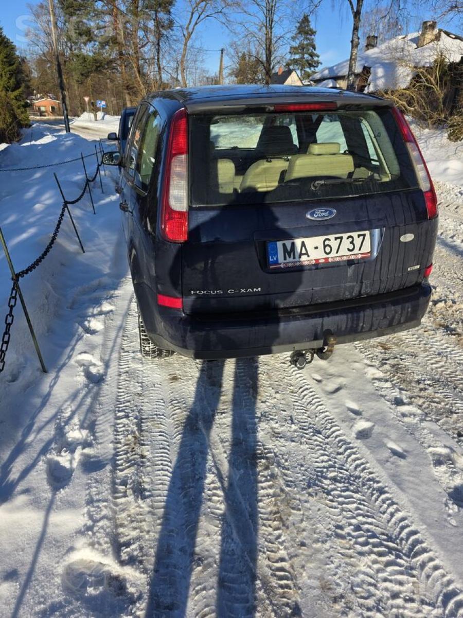 Blue Ford C-Max 2004 in Ogre, with an engine capacity of 2.00 L and mileage of 297 thousand km for 1200 €, photo 3 on AUTOMOTO.COM.LV