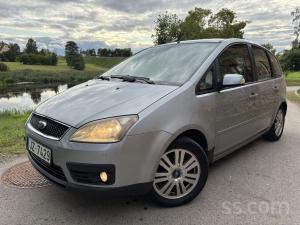 Blue Ford C-Max 2004 in Bauska, with an engine capacity of 1.60 L and mileage of 337 thousand km for 1150 €, photo 4 on AUTOMOTO.COM.LV