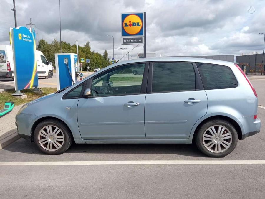 Blue Ford C-Max 2005 in Kaunas, with an engine capacity of 1.56 L and mileage of 226 thousand km for 1250 €, photo 3 on AUTOMOTO.COM.LV
