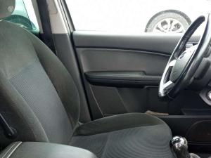 Blue Ford C-Max 2005 in Kaunas, with an engine capacity of 1.56 L and mileage of 226 thousand km for 1250 €, photo 12 on AUTOMOTO.COM.LV