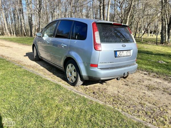Blue Ford C-Max 2006 in Vilnius, with an engine capacity of 1.80 L and mileage of 372 thousand km for 1400 €, photo 5 on AUTOMOTO.COM.LV
