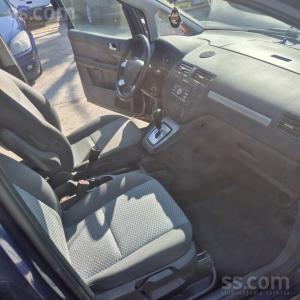 Blue Ford C-Max 2006 in Valmiera, with an engine capacity of 1.80 L and mileage of 177 thousand km for 1950 €, photo 8 on AUTOMOTO.COM.LV