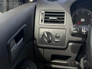 Zils Ford C-Max 2006 Liepāja, ar dzinēja tilpumu 1.80 L un nobraukumu 315 tūkst. km par 1590 €, foto 21 vietnē AUTOMOTO.COM.LV